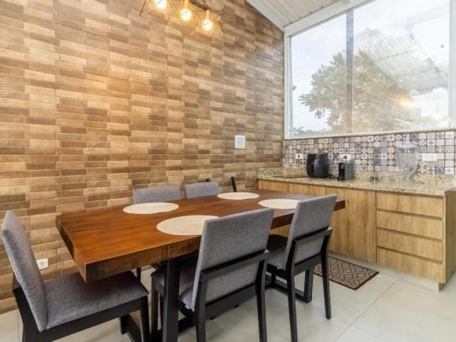 Confortável casa em condomínio para venda com 3 quartos, sendo 1 suíte, 172m² jeanrabelo#EXBME