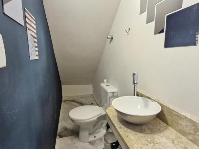 Confortável casa em condomínio para venda com 2 quartos, sendo 2 suítes, 99m² jorgefernando#QA71C