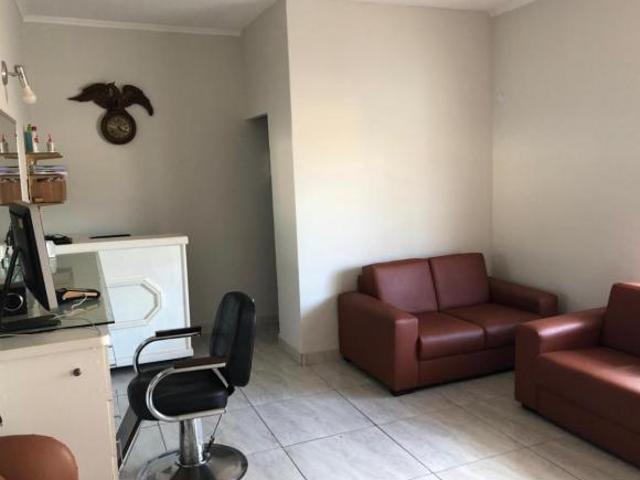 Excelente casa para venda em Centro com 4 quartos, 214m²