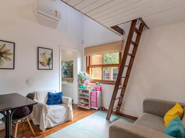 Sensacional casa para venda em Brooklin Paulista com 3 quartos, sendo 3 suítes, 242m² kathrincoara
