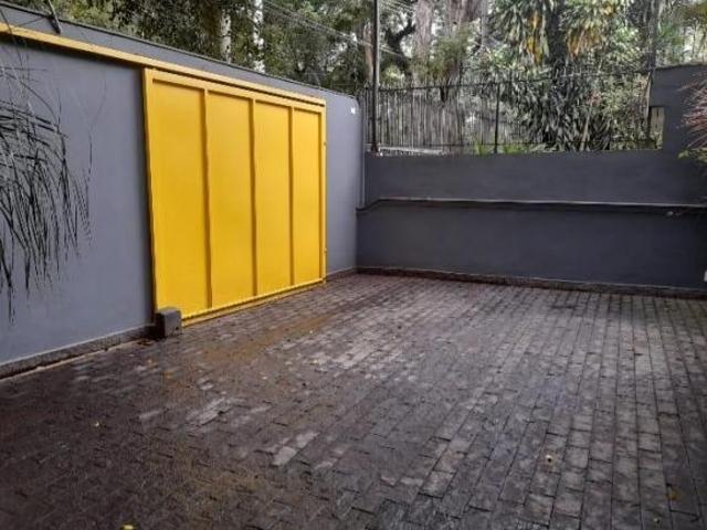 Espetacular casa para venda em Indianópolis com 3 quartos, sendo 1 suíte, 477m² remaxincorp#9GSWD