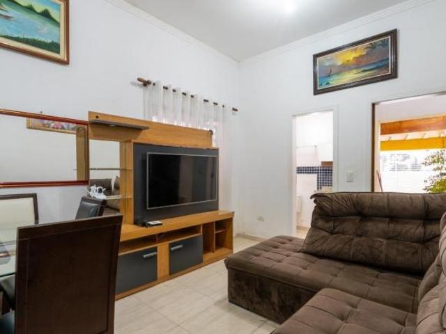 Versátil casa para venda em Jardim Europa com 2 quartos, 61m²