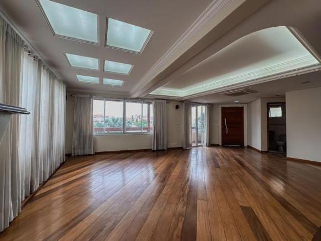 Versátil casa para venda em Jardim São Bento com 6 quartos, sendo 6 suítes, 645m² urban#1QENN