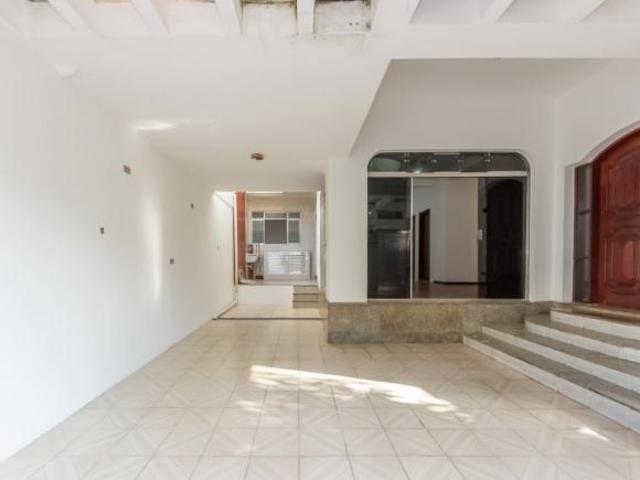 Excelente casa para venda em Saúde com 4 quartos, sendo 2 suítes, 218m² mutida#DXMNE