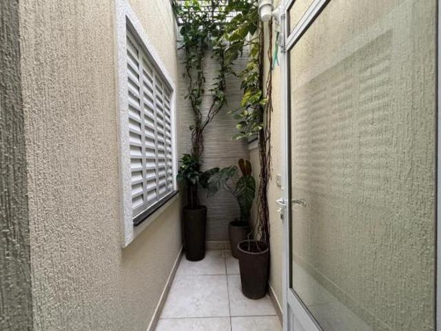 Confortável casa para venda em Vila Gumercindo com 3 quartos, sendo 1 suíte, 88m² mutida#CEMG8