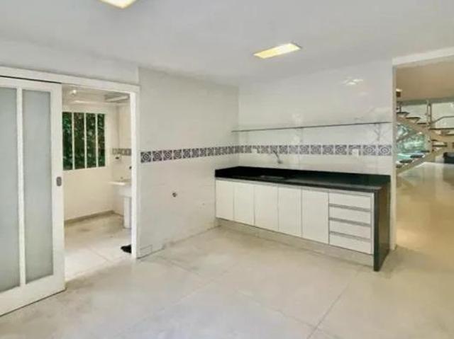 Confortável casa para venda em Vila Mariana com 4 quartos, sendo 1 suíte, 184m² urban#C6XDO