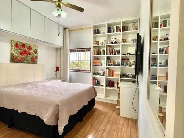 Confortável casa para venda em Vila Mariana com 4 quartos, sendo 1 suíte, 185m² jaquelinealiaga#3W