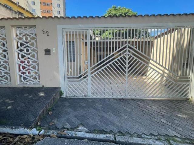 Confortável casa para venda em Vila Pita com 3 quartos, 136m²