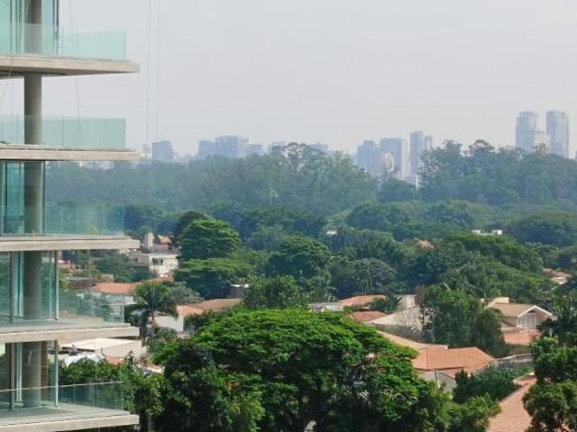 Imperdível cobertura para venda em Jardim Paulista com 2 quartos, sendo 2 suítes, 160m²