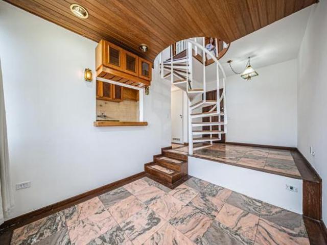 Confortável duplex para venda em Vila Clementino com 1 quarto, sendo 1 suíte, 55m²