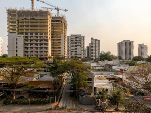 Funcional duplex para venda em Indianópolis com 5 quartos, sendo 3 suítes, 288m² kathrincoaracy#RL