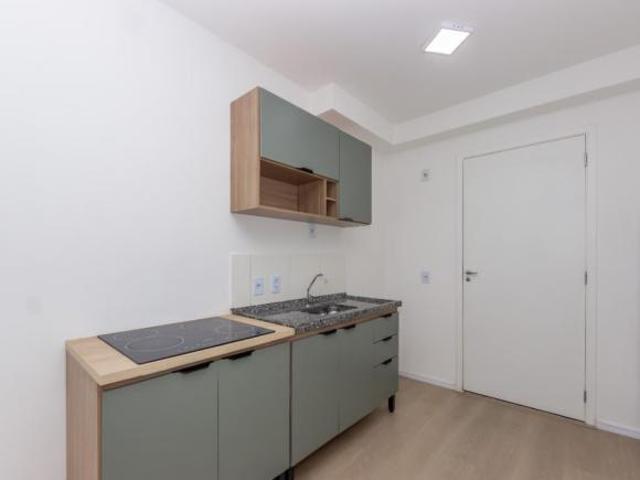 Atraente kitnet para venda em Vila Guedes com 1 quarto, 17m²