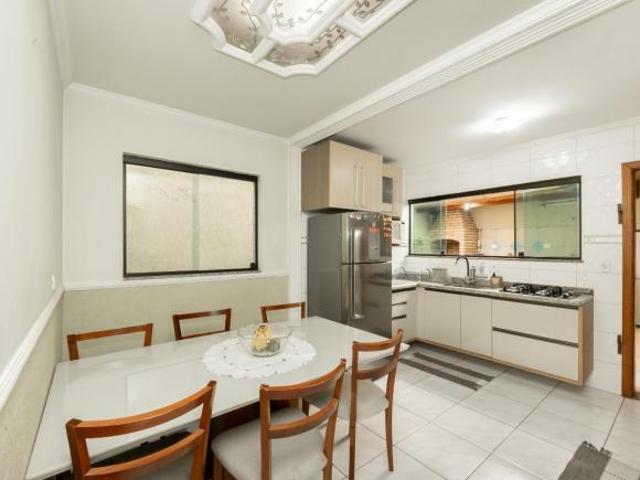 Funcional sobrado para venda com 3 quartos, sendo 1 suíte, 129m² remaxmonarca#TF195