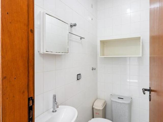 Versátil sobrado para venda em Jardim São José Zona Norte com 3 quartos, sendo 1 suíte, 110m² le