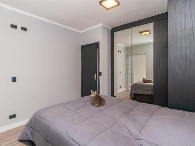 Confortável sobrado para venda em Jardim Virginia Bianca com 3 quartos, sendo 3 suítes, 316m² leon