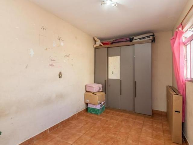 Aconchegante sobrado para venda em Lapa com 5 quartos, 160m² remaxjoy#C63OH