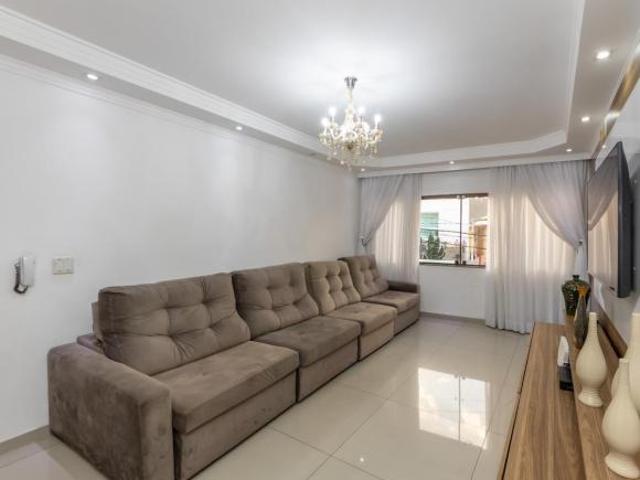Imperdível sobrado para venda em Parque Palmas do Tremembé com 2 quartos, sendo 1 suíte, 154m² viv