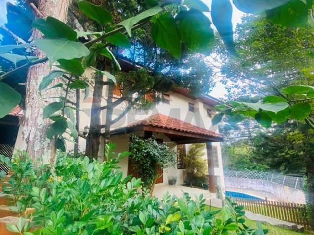 Conforto e Elegância na Granja Viana SP
