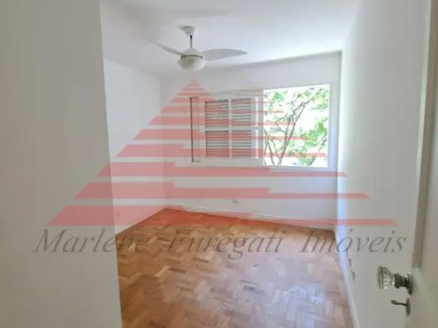 Conforto e Localização: 120m2, 2 Dorms + Suíte, sala ampla, cozinha funcional e 2 vagas!
