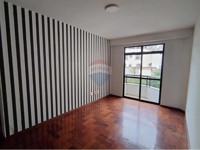 Conforto e Praticidade: Apartamento em Paineiras