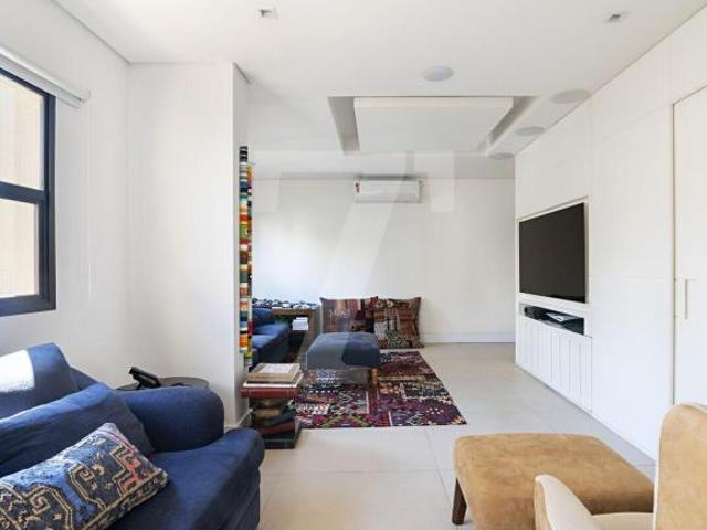 Conforto e sofisticação nesta linda e única cobertura duplex