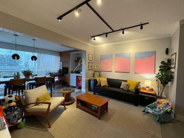 Conforto, elegância e localização privilegiada no Brooklin