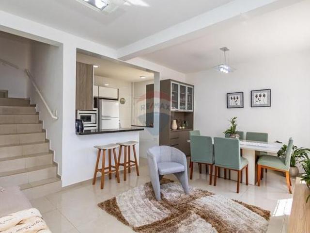 CONFORTO, ESPAÇO E UM JARDIM QUE FAZ VOCÊ QUERER FICAR!