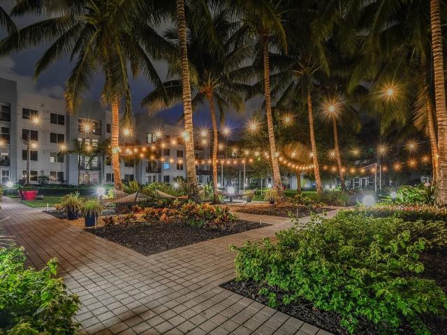 Congress Grove 1 Bedroom Apartment for Rent at 250 Congress Park Dr, Delray Beach, FL 33445