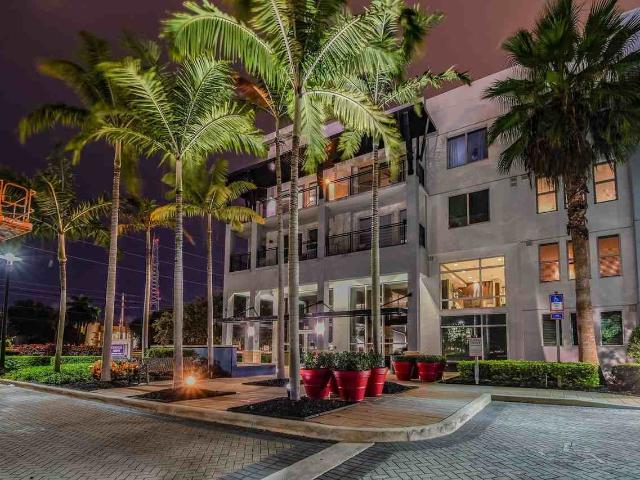 Congress Grove Studio Apartment for Rent at 250 Congress Park Dr, Delray Beach, FL 33445