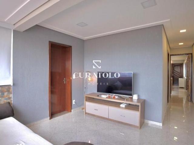 Conheça esse lindo apartamento no bairro Tatuapé, de amplos 122 m², com 4 quartos, 2 vagas e varanda