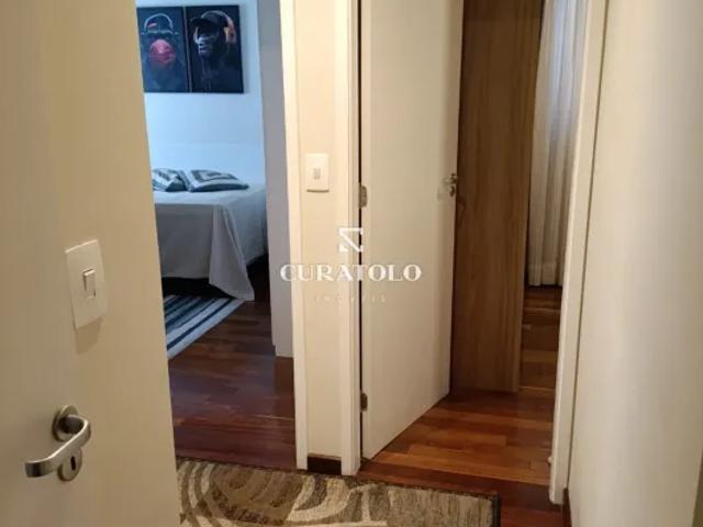 Conheça este incrível apartamento na Vila Bertioga, de lindos 97 m², 3 quartos, 2 vagas e varanda go