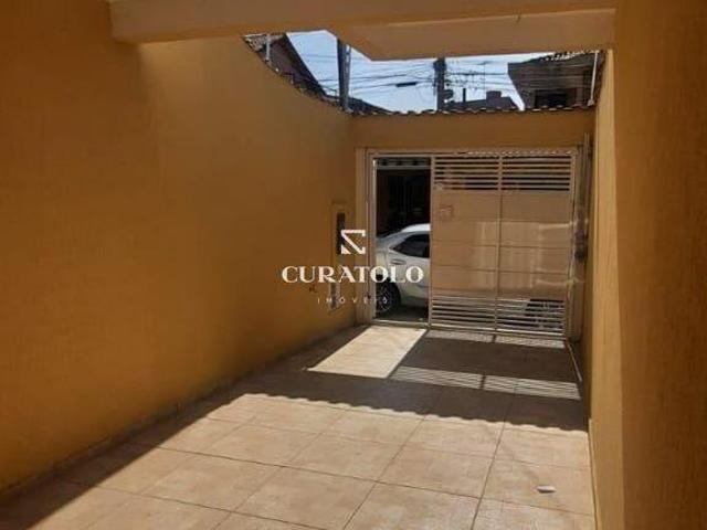 Conheça sua casa dos sonhos na Vila Formosa! Com 3 Dorms, 2 vagas e quintal com churrasqueira Ao l