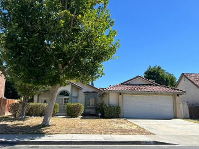 Conifer Dr