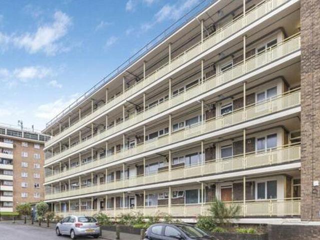 Conifer House, Brockley Road, 2 Bedroom Flat