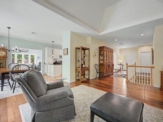 Conifer Ln, New London, Home For Sale