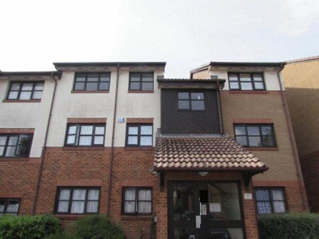 Conifer Way, Wembley HA0, 1 bed flat to rent, £1,400 pcm | PrimeLocation