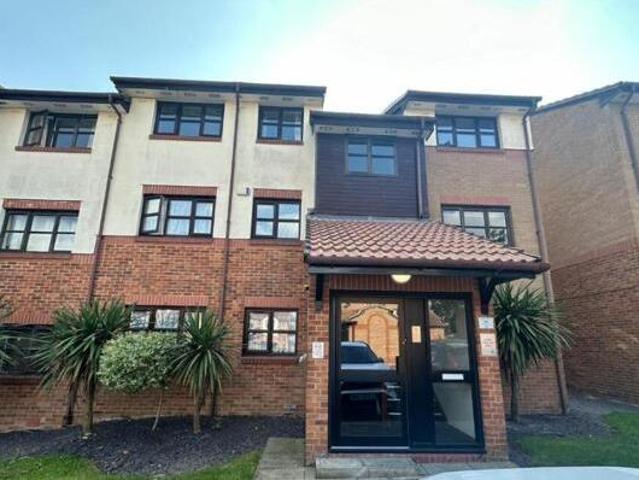 Conifer Way, Wembley, 2 Bedroom Flat