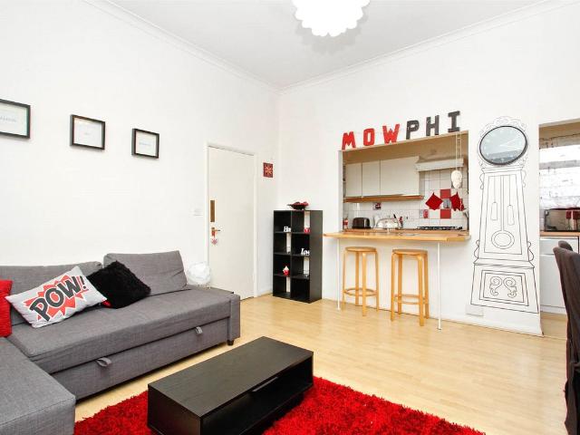 Coningham Road, London W12, 2 bed flat to rent, £2,250 pcm | PrimeLocation