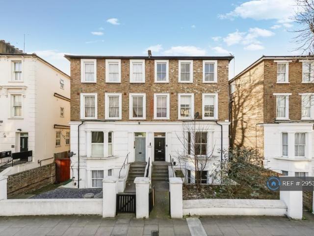 Coningham Road, London, W12 2 bed flat to rent £2,400 pcm £554 pw