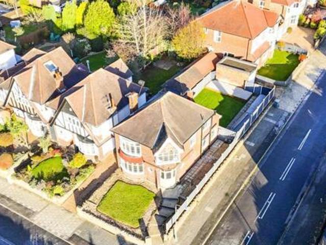 Coningsby Road, Woodthorpe, 3 Bedroom Detached