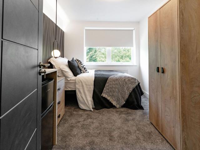 Coningsby Road, High Wycombe HP13, 6 bed shared accommodation to rent, £875 pcm | PrimeLocation
