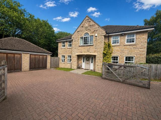 Conisborough Close, Burley in. 5 bed house to rent £2,600 pcm £600 pw
