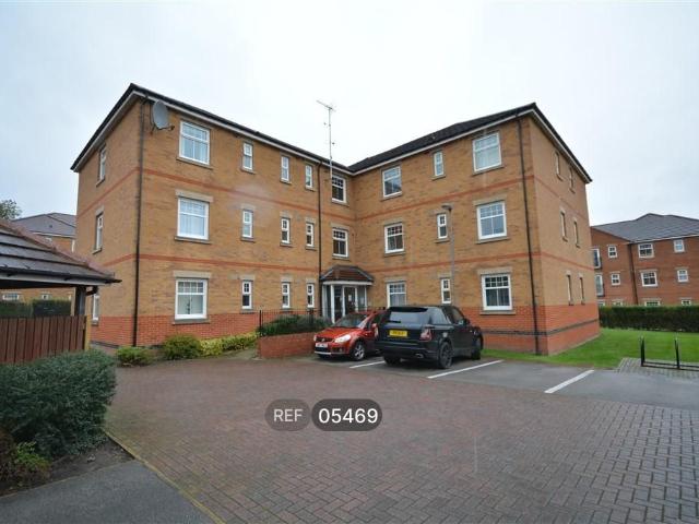 Conisborough Way, Hemsworth, West Yorkshire WF9, 2 bed flat to rent, £750 pcm | PrimeLocation