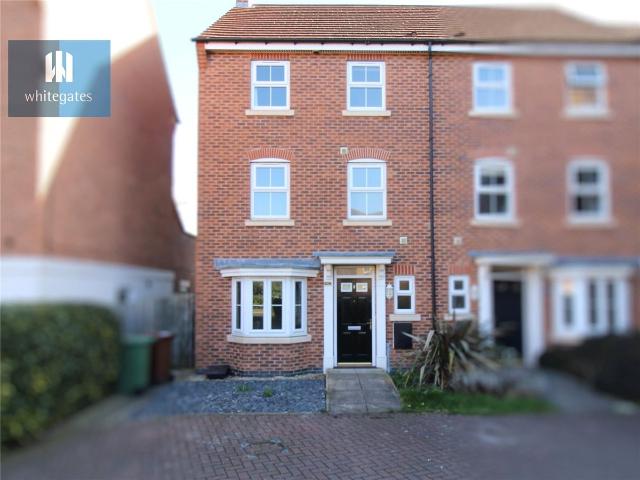 Conisborough Way, Hemsworth, Pontefract WF9, 4 bed town house to rent, £1,300 pcm | PrimeLocation