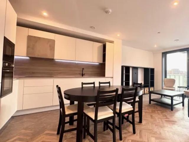 Coniston House, 1 Southern Grove, London, E3 4SU, United Kingdom | 3 bed apartment for rent #165804082 | Rentberry