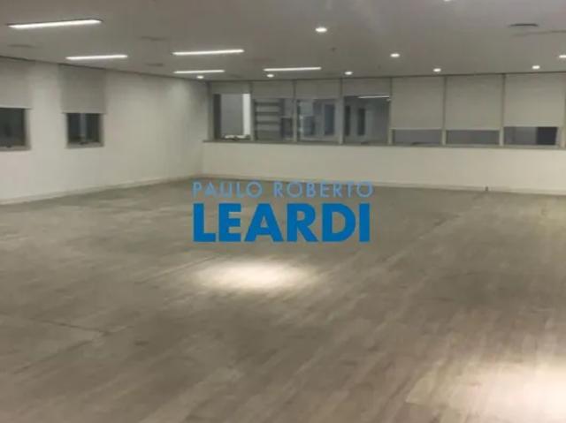 Conj. comercial vila olímpia sp