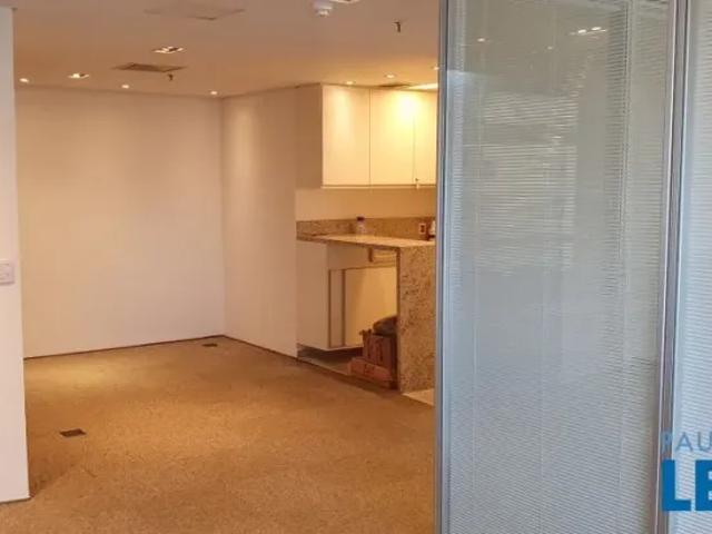 Conj. comercial alphaville sp