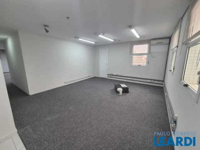 Conj. comercial brooklin sp