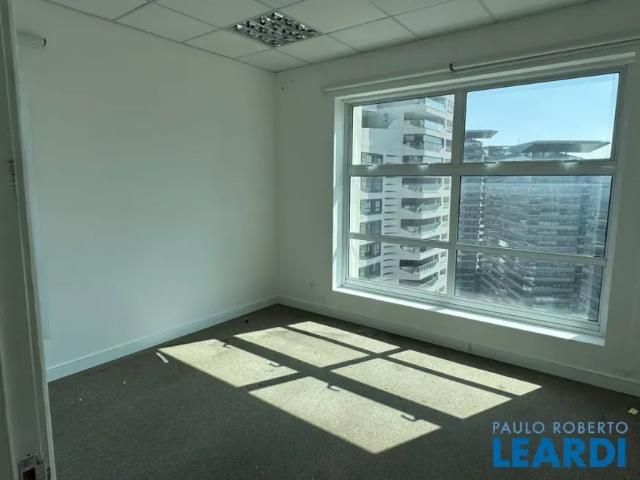 Conj. comercial chácara santo antonio sp