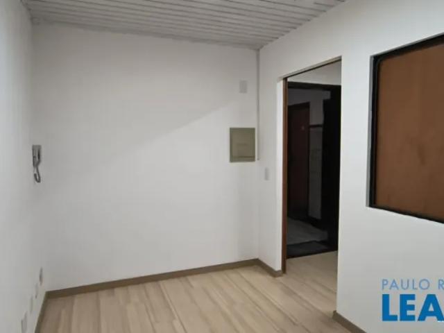 Conj. comercial saúde sp